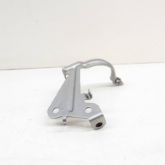 Mercedes-Benz A2055016020 Coolant Circulation Pump Bracket C-Class W205 ...