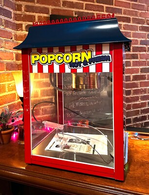 The Genuine Whirley Pop! Professional Popcorn Machine- 4 oz ~Popcorn ...