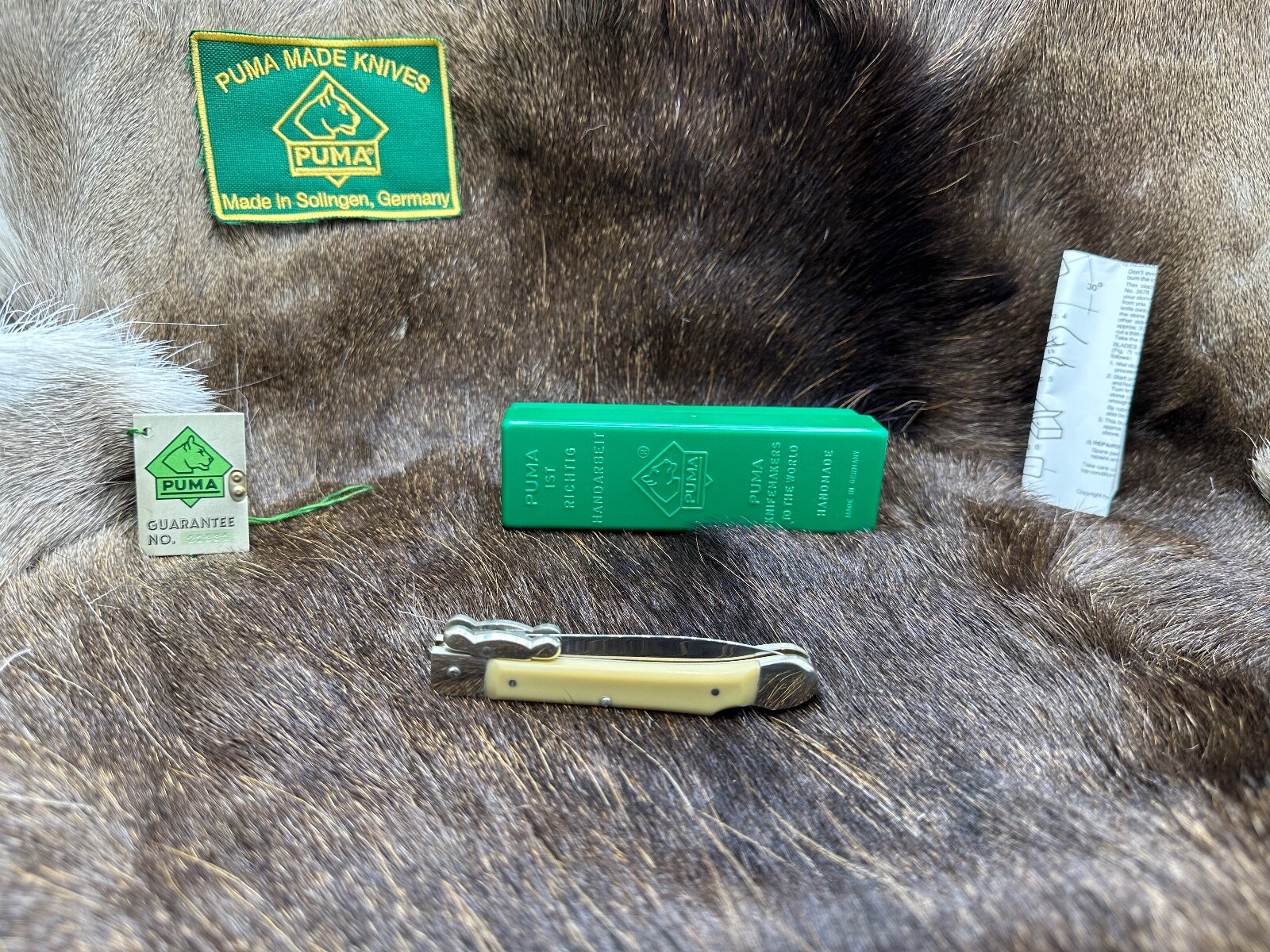 Vintage Puma 563 Medici Knife With Yellow Handles With Tag - Mint In ...