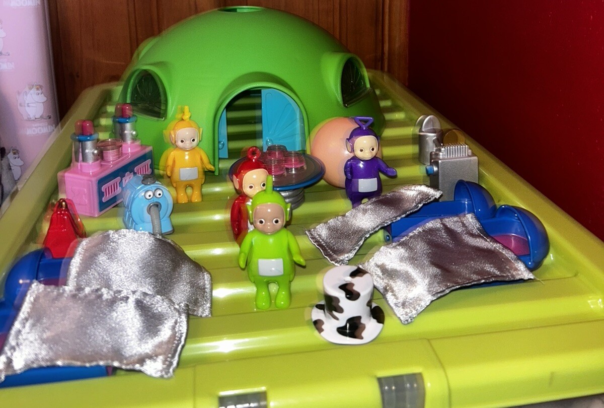 Teletubbies House On The Hill Playset