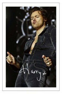 HARRY STYLES Signed Autograph PHOTO Signature Fan Gift Print Music FINE ...