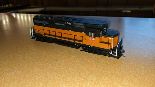 HO Walthers Proto GP30 Milwaukee Road # 1001. DCC/Sound. 920-48854 ...