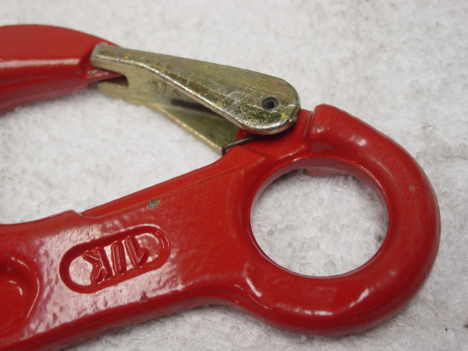 Cartec 3 Ton Eye Hook W/safety Latch 3/8 10-8 CA10 6000 WLL Made in ...