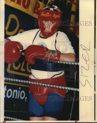 1993 Press Photo Boxer Mysti Friedman Trains at Zarzamora Gym, San ...