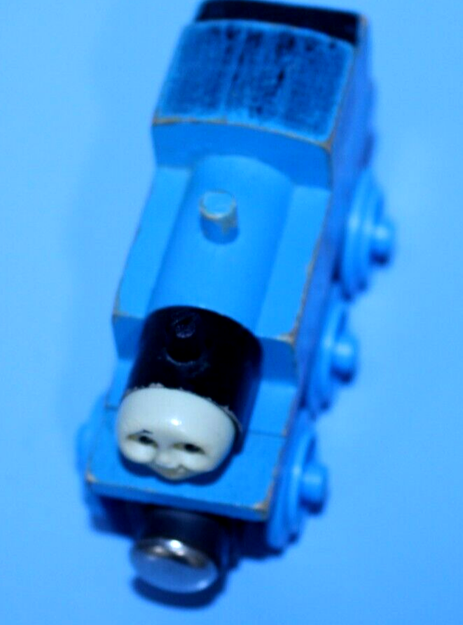 THOMAS (1992-93) FIRST EDITION Flat Magnets STAPLES Thomas Wooden ...