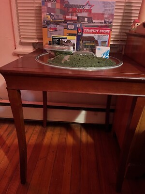 Micro Seasons N Table-Top n' Track, with Legs | eBay