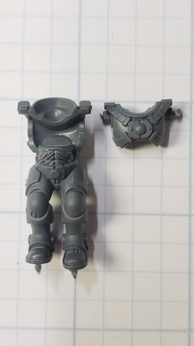 Warhammer 40k Space Marine Bits Primaris Invictor Warsuit Pilot Torso ...