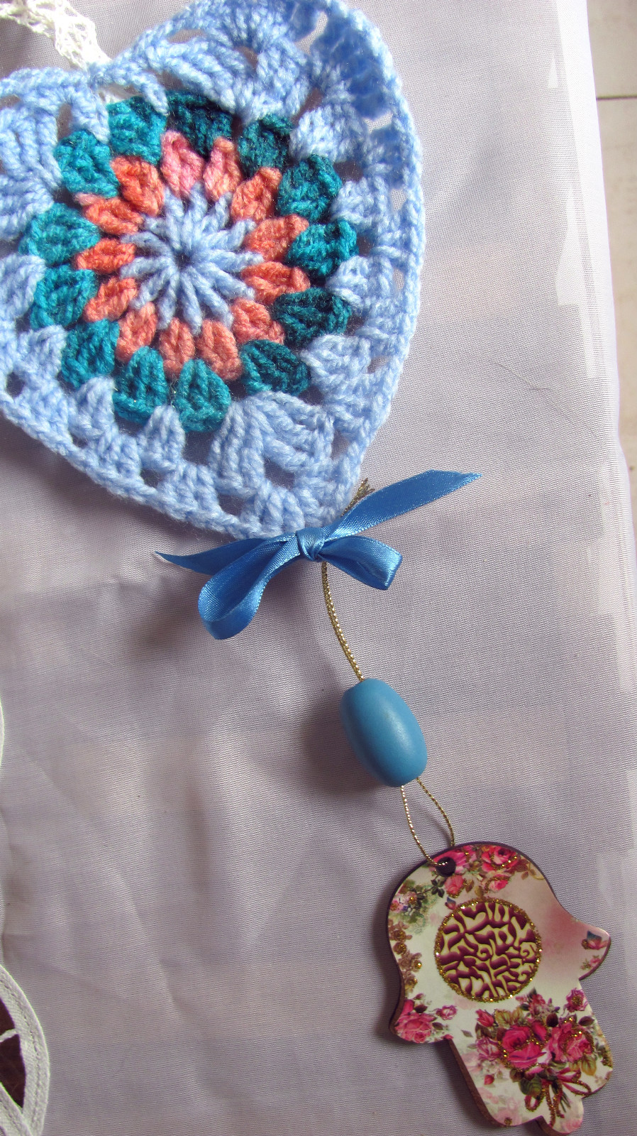 HANDMADE CROCHETED BLUES HEART DOOR DECOR PAINTED WOOD "CHAMSAH" FOR ...