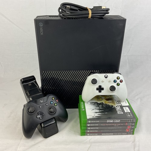 Xbox One Console 500GB + 2 Controllers + Charge Dock + 5 Game TESTED ...