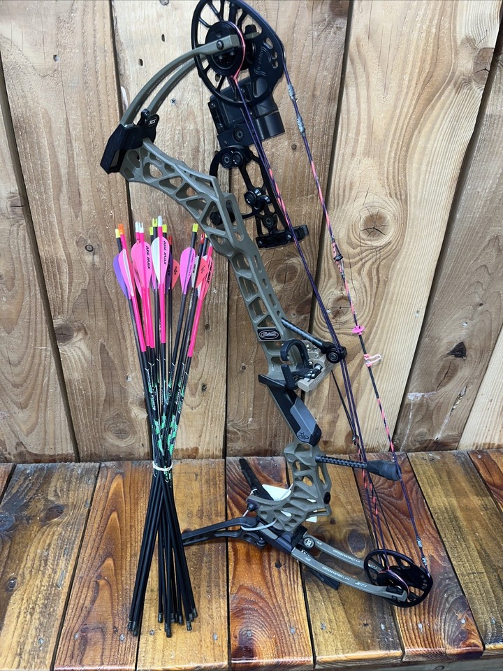 Mathews Prima with GAS bow strings, 4 arrow Mathew quiver, Hamskea rest ...