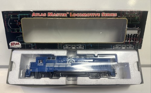 Atlas HO Scale Conrail Dash 8-40B Diesel Locomotive DCC Engine #5068 | eBay