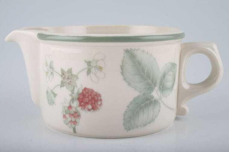 Wedgwood - Raspberry Cane - Granada Shape - Gravy Jug - 59344G | eBay