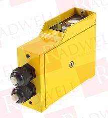 Leuze Limiflex SLS 78/2 Se-24v Beam Sensor 50021208 Sls78/2se24v for ...