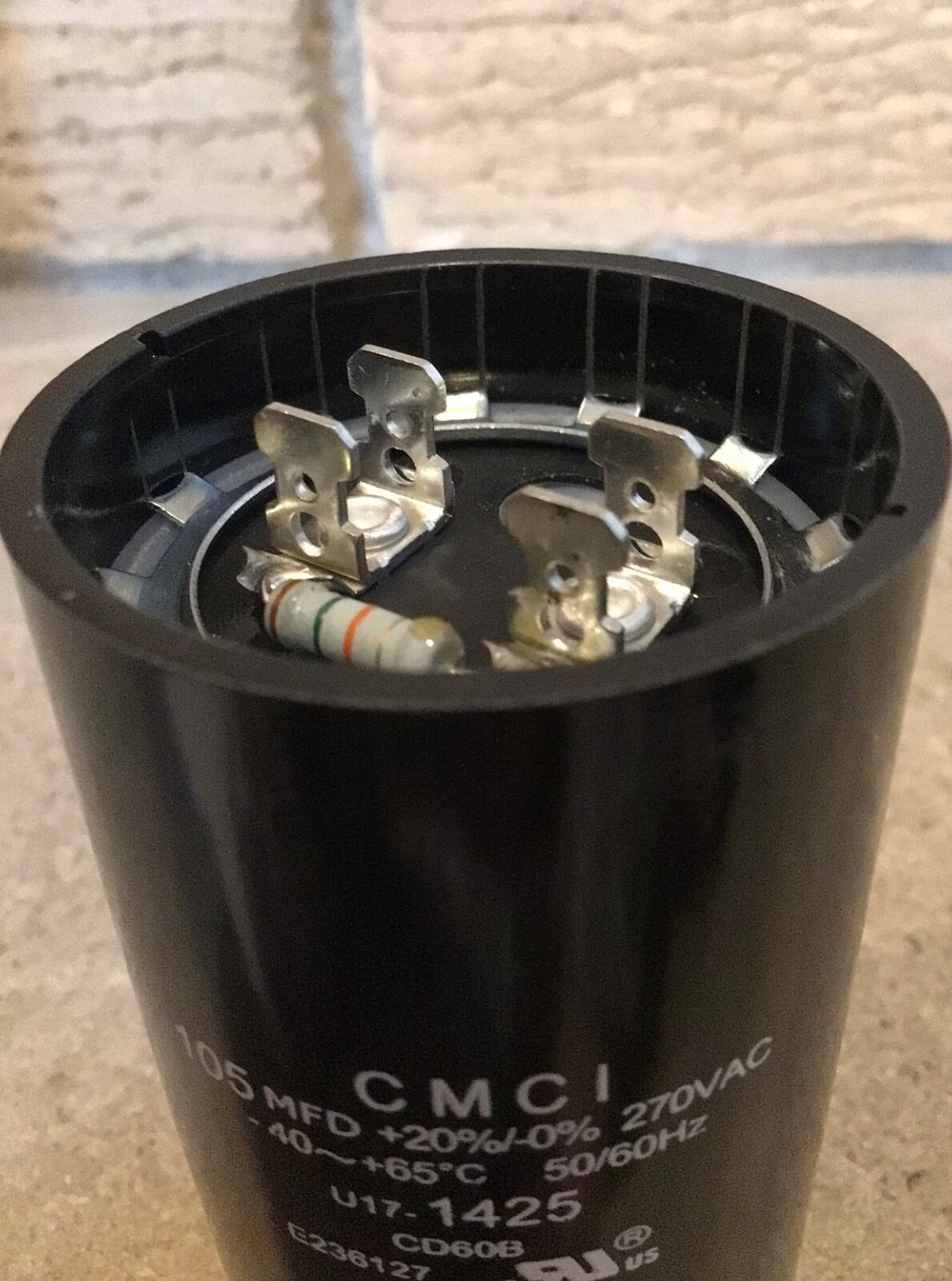 Well Pump Motor Start Capacitor, U17-1425, 270 VAC, 105 MFD, 50/60 Hz ...