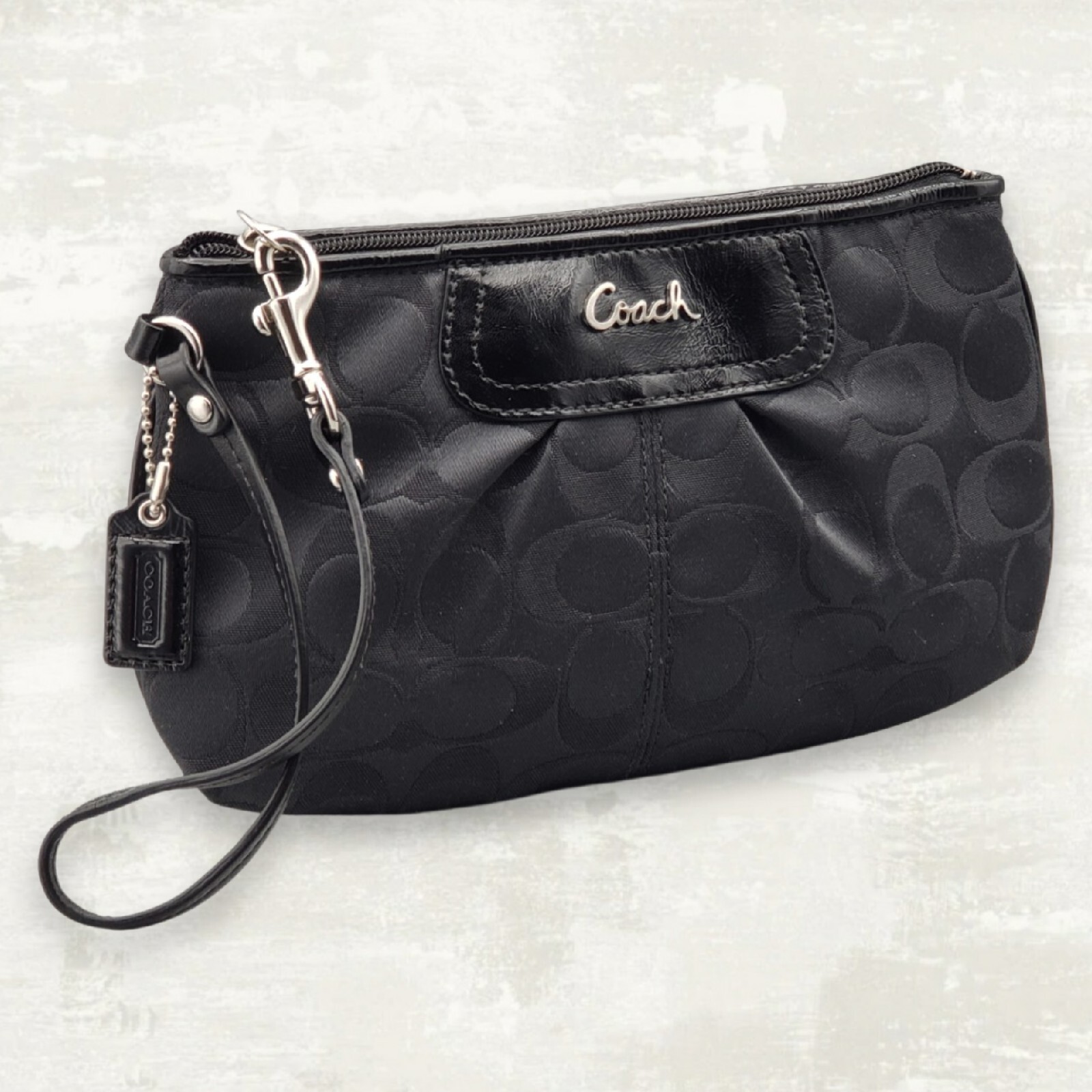 Coach Signature "C" Design Jacquard Fabric Patent Lea… - Gem