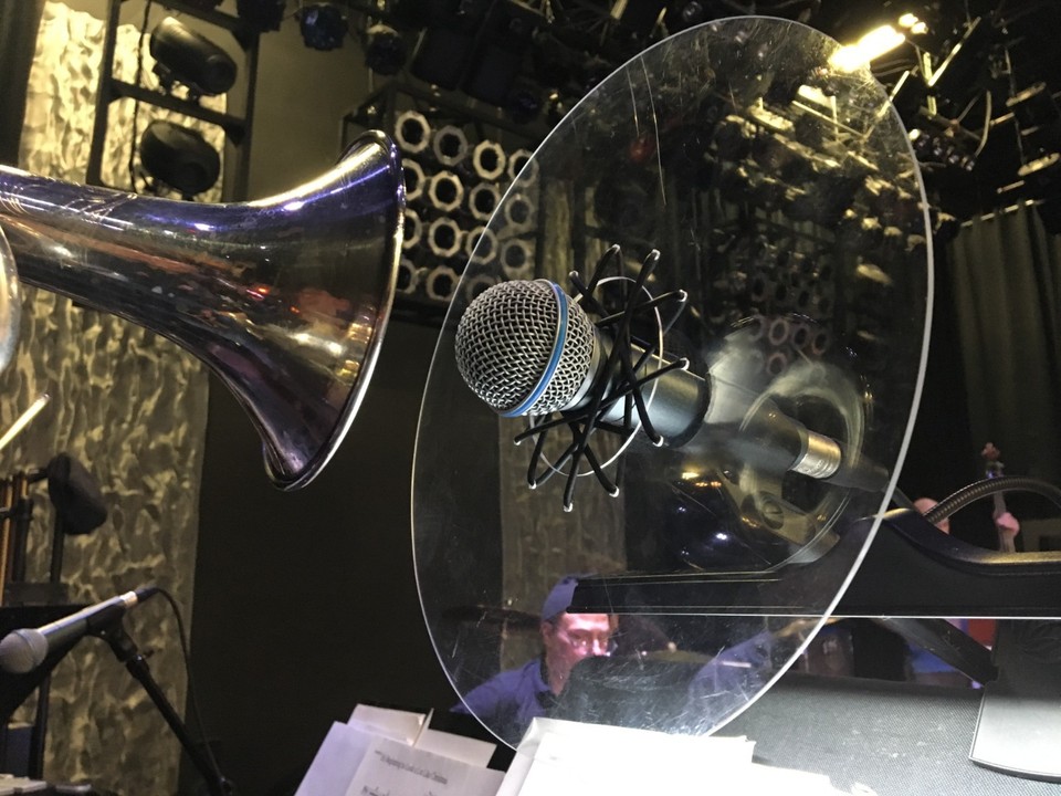 Trumpet, sax mic reflector shield for live sound monitoring, fits most ...