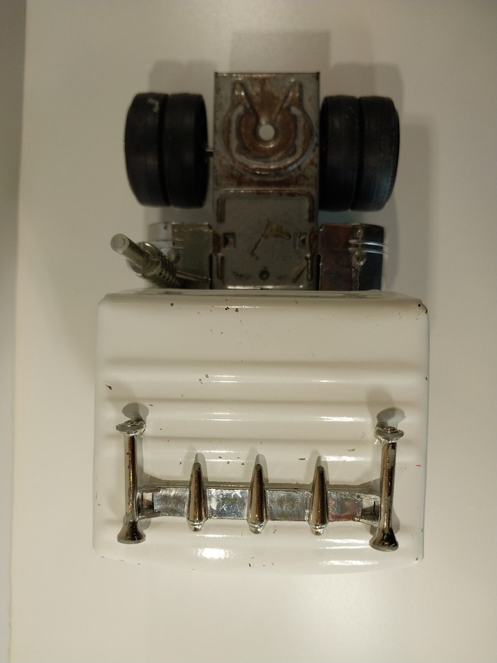 Vintage ERTL TOYS R US KIDS R US 22” Pressed Steel Semi Truck Tractor ...