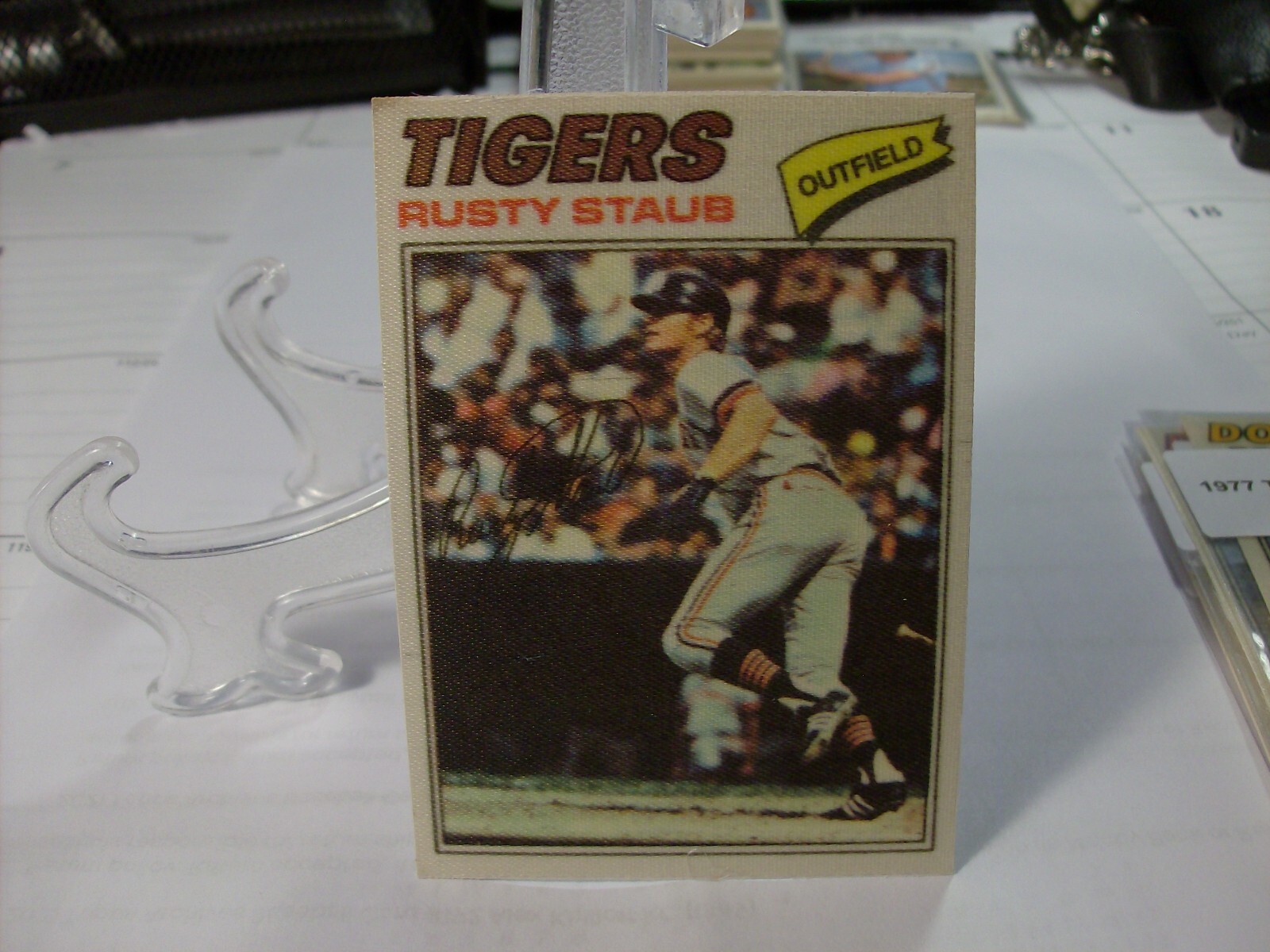 1977 Topps Cloth Stickers #46 - Rusty Staub VAR - One (*) 77-038 | eBay