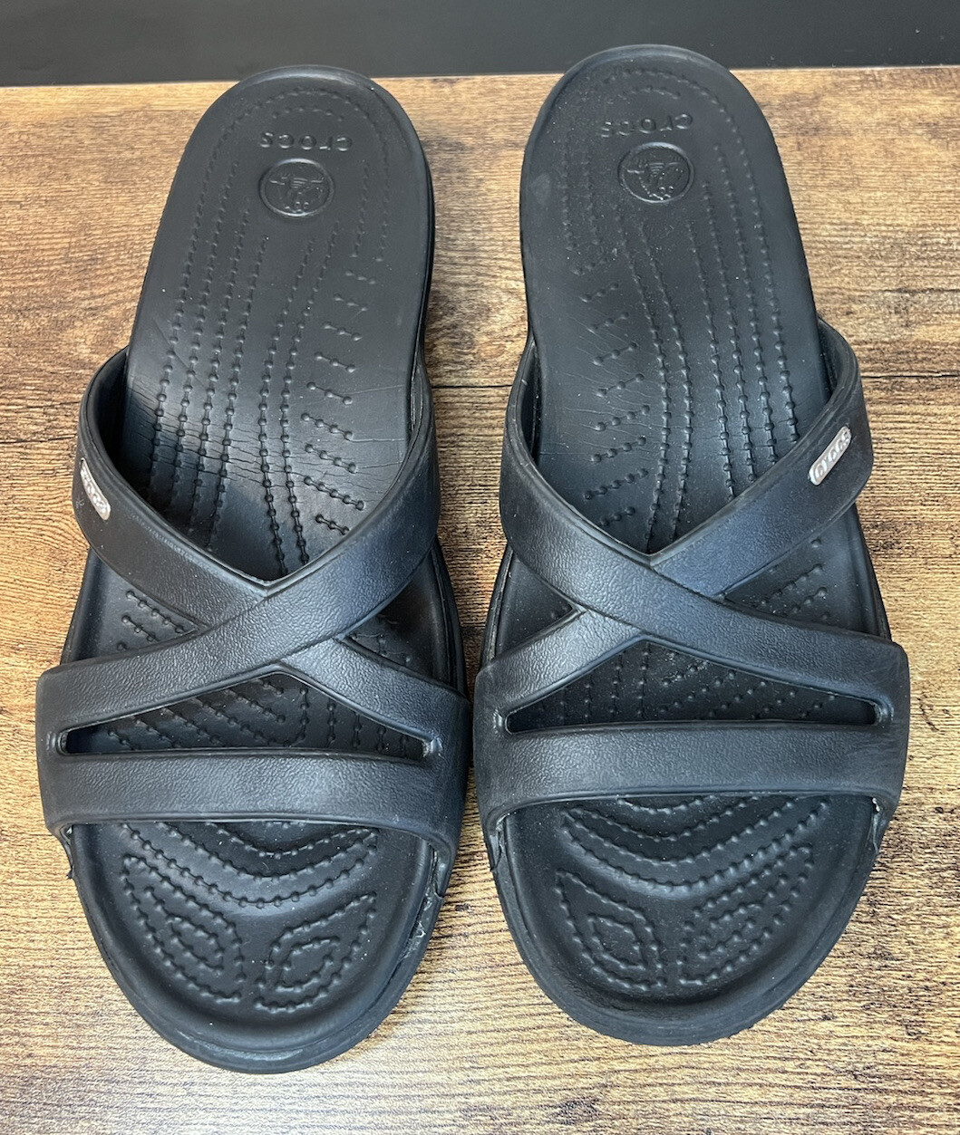 Crocs Women 10 Black Cross Strap Slip On Sandals 2” … - Gem