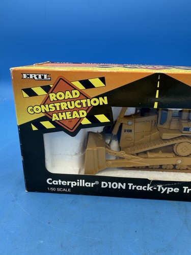 ERTL Caterpillar D10N Track-Type Tractor 1:50 Scale Diecast 1995 Model ...