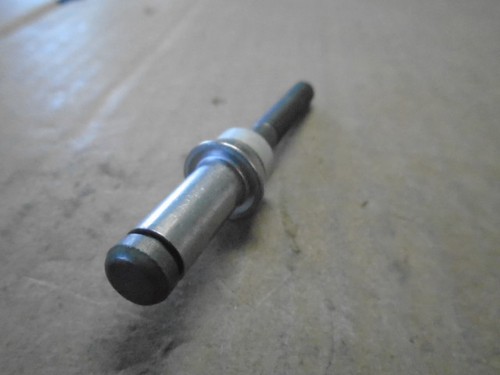 LOT OF 5 EA HUCK MFG. BLIND BOLTS P/N: MS21141-1208 -ORIGINAL PACKAGING ...