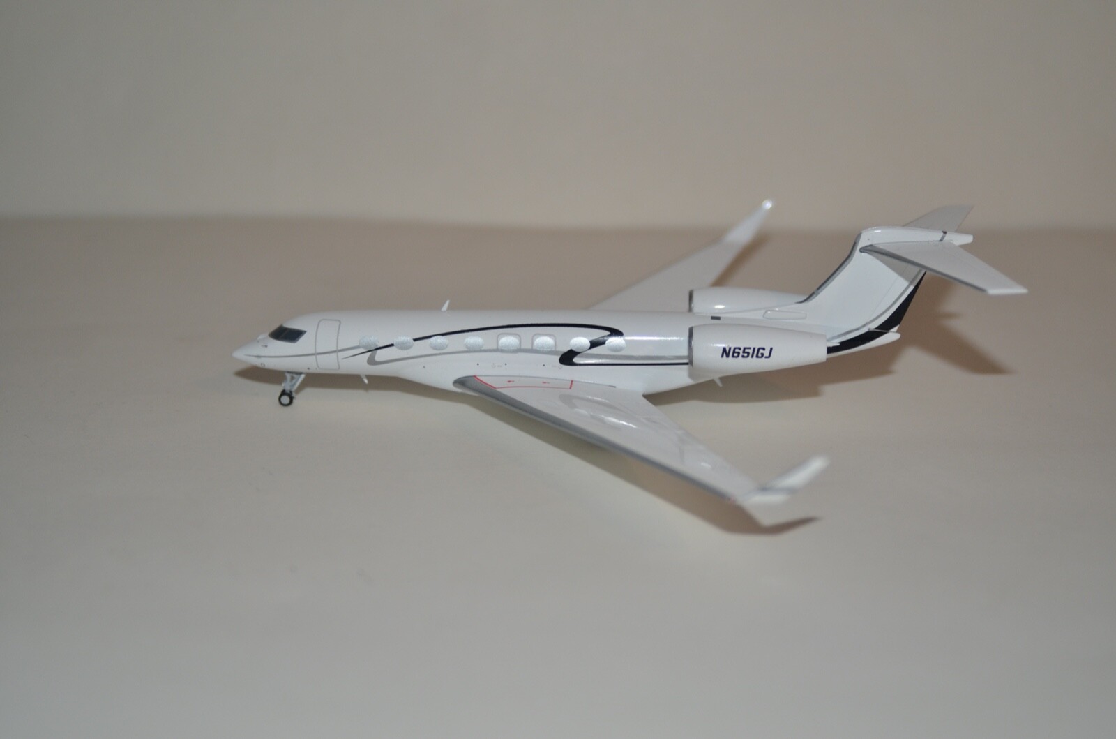 1 200 GeminiJets Gulfstream G650 Business Airplane Plane Diecast ...