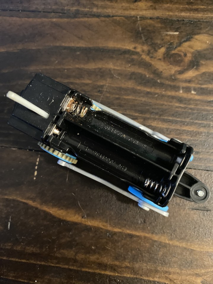 Thomas the Train Motorized Tank Engine Trackmaster Blue Tested Friends ...