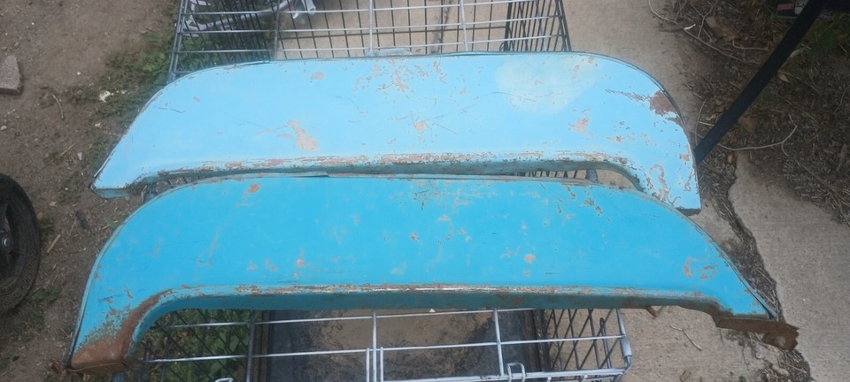 55 CHEVY FENDER SKIRTS ORIGINAL GM ? | eBay