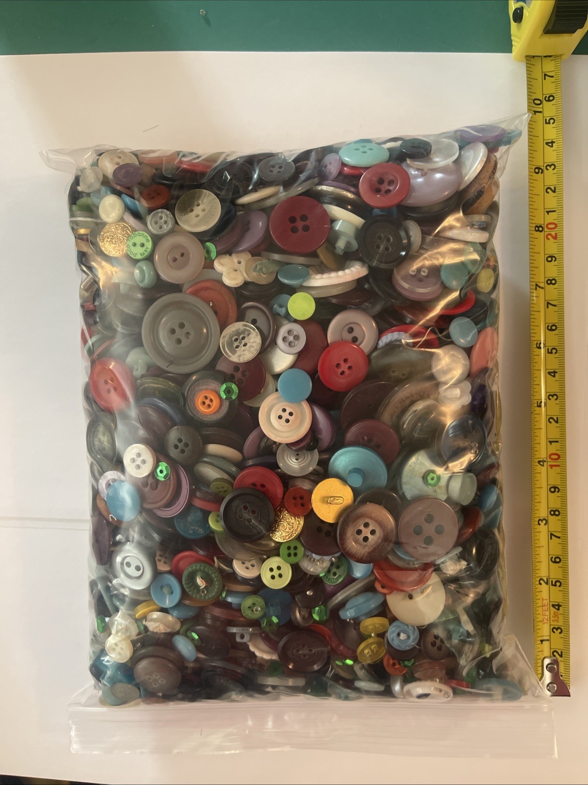 Lot of Mixed Buttons All Sizes/colors Mixture of Vintage/Modern 2 lb 15 ...