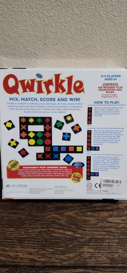 Qwirkle Board Game Mix Match Score And Win by Mindware 108 Wooden Tiles ...