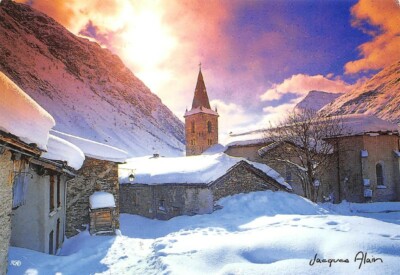 Image of Mountain - The Picturesque Village in the Heart of Winter ...