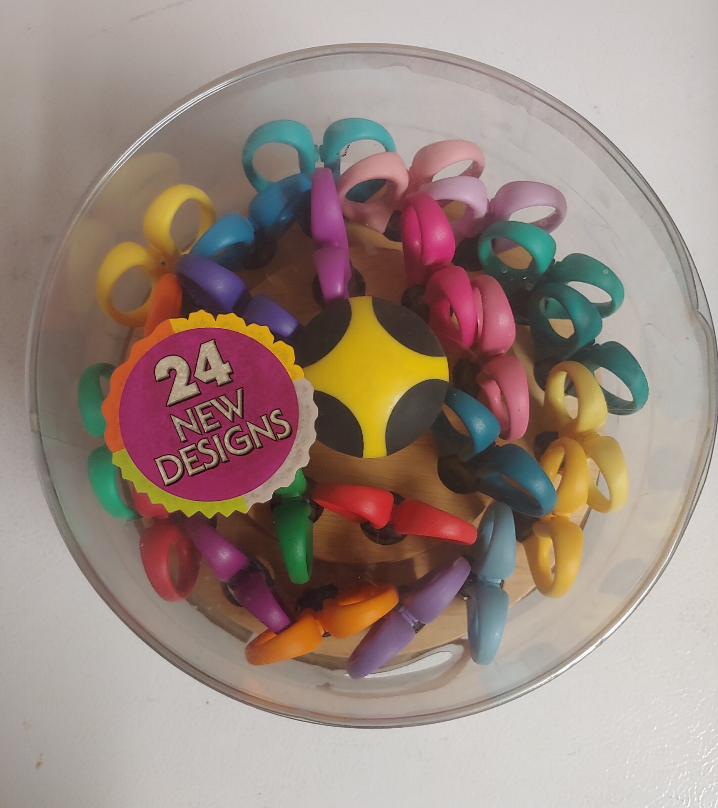 Cutting Edge 24 Kraft Edge Scissors w/Rotating Hardwood Carousel Holder ...