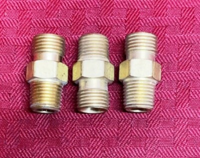WESTERN ENTERPRISE REGULATOR OUTLET BUSHING 32, 1/4" NPT, 200 PSI, *LOT ...