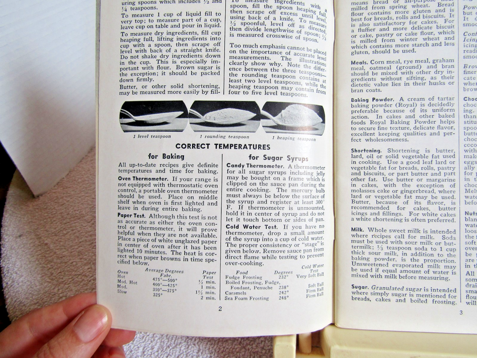 1940 Royal Baking Powder Cook Book Illustrate antique Recipes good 64 ...