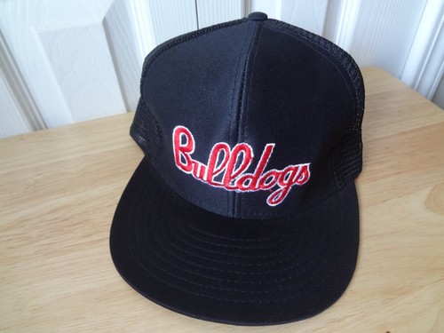 Vintage NCAA Georgia Bulldogs Snapback Hat 80s NEW Cut Tag Mesh Trucker ...