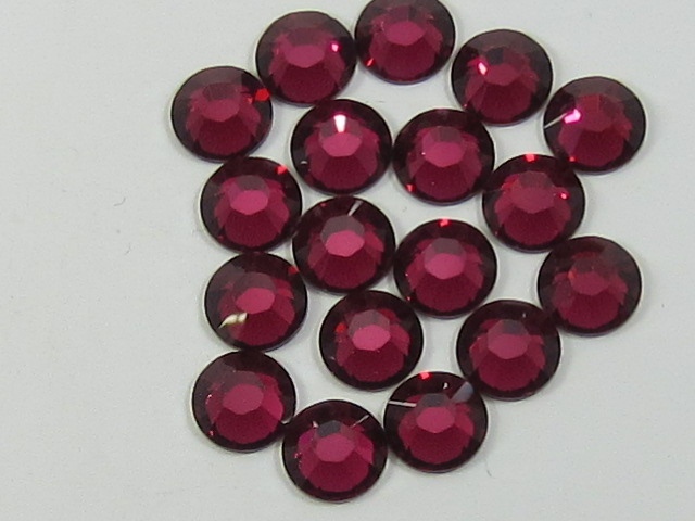 34ss RUBY FLATBACK European Rhinestones 18pcs. | eBay