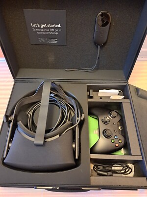 Oculus Rift CV1 PC VR Headset with Cable, Touch Controllers, and 2 ...