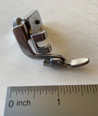 Singer Part(s) - Zipper Foot #161127 | eBay