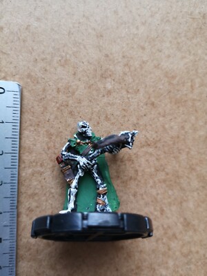 N° 010 STINGING SKELETON MAGE KNIGHT MINIATURE/M594 | eBay