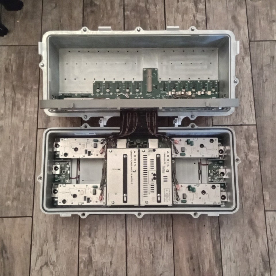 NEW ARRIS OM6 Opti Max Optical Node Fiber Deep Nodes OM6F85YHN ...