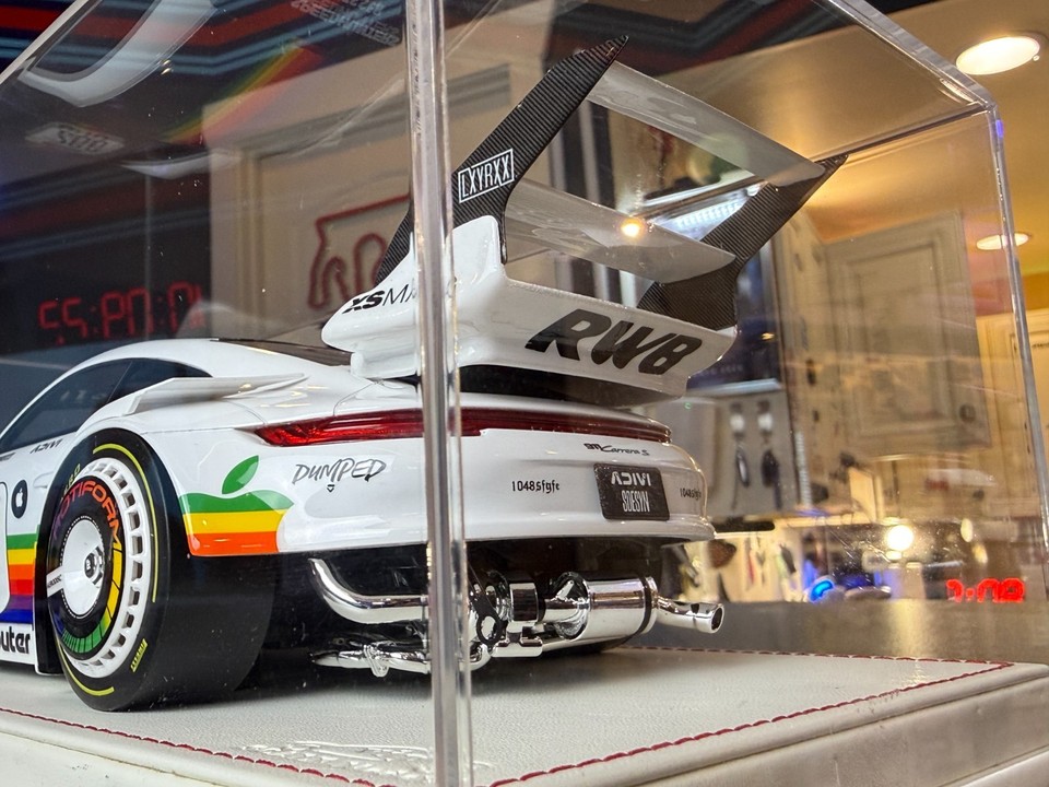 1/18 VIP Scale Models RWB Porsche 911 992 Carrera S Apple RAUH Welt New ...
