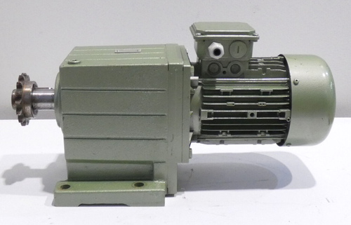 LENZE Motor MDEMA1M090-32 | 1,5 kW|1395 1/min+Getriebe GST07-2M VBR ...