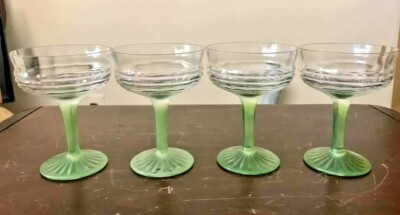 4 Anchor Hocking Circle Pattern Champagne Sherbet Glasses w Green ...