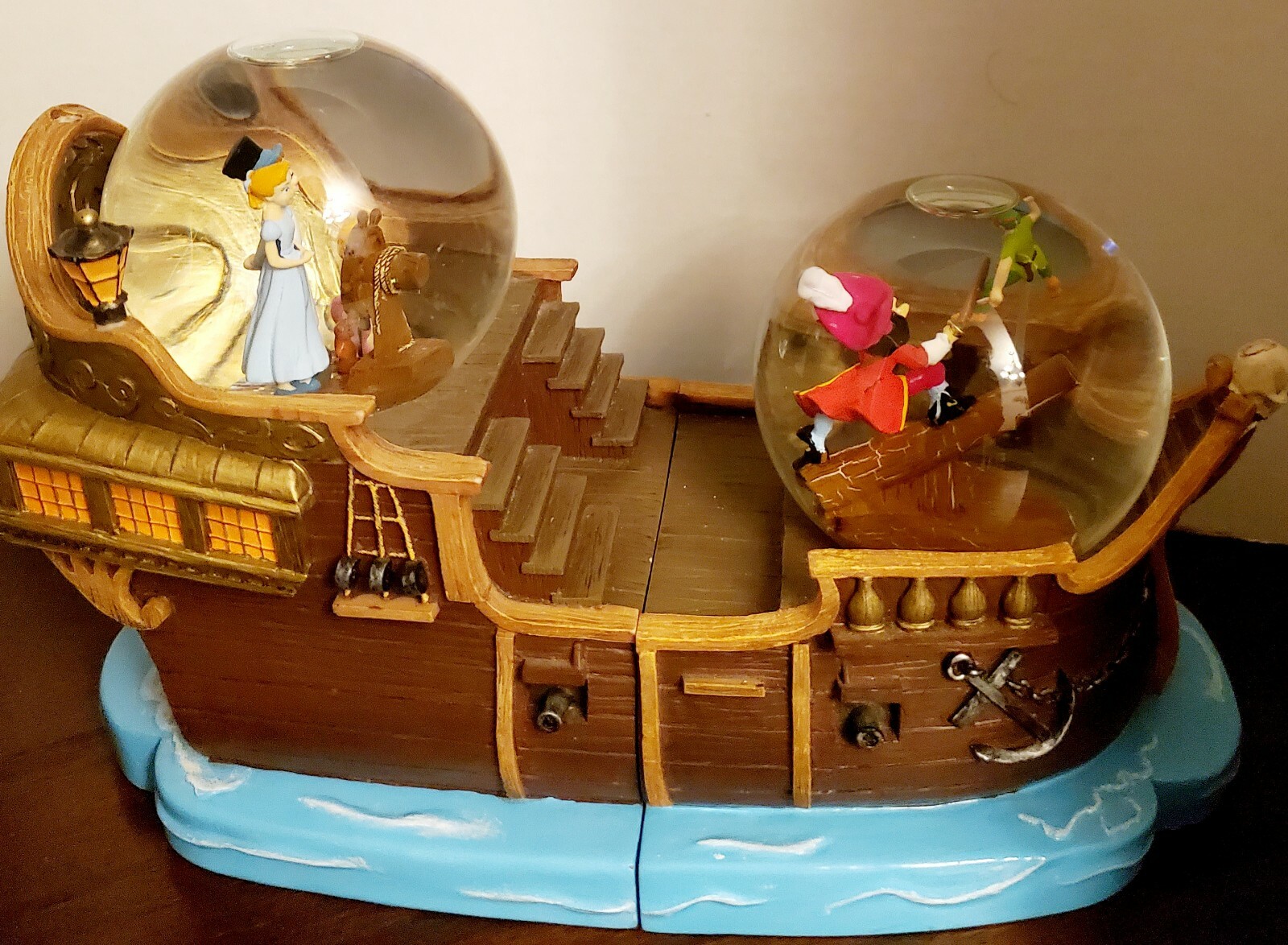 DISNEY PETER PAN CAPTAIN HOOK'S PIRATE SHIP SNOWGLOBE BOOKENDS 2PCS ...
