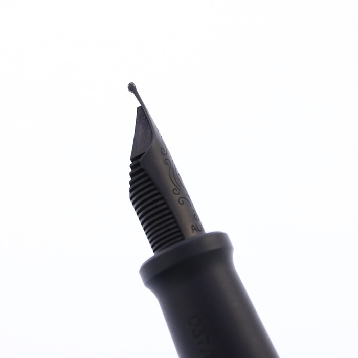 Aurora 88 Ottantotto Red Mamba Fountain Pen 18K Nib Broad Italy Limited ...