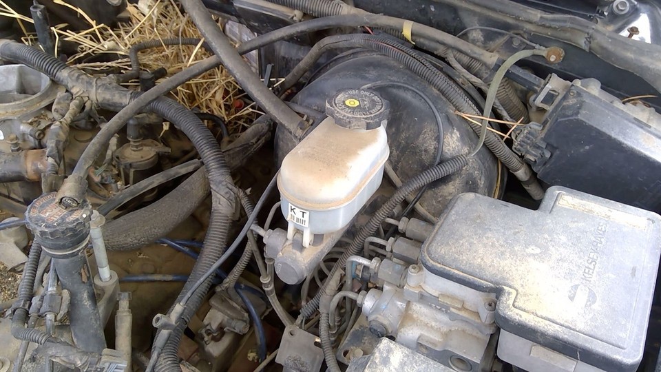 1998-2000 S10 Blazer Power Brake Booster With Master Cylinder Pair Set ...