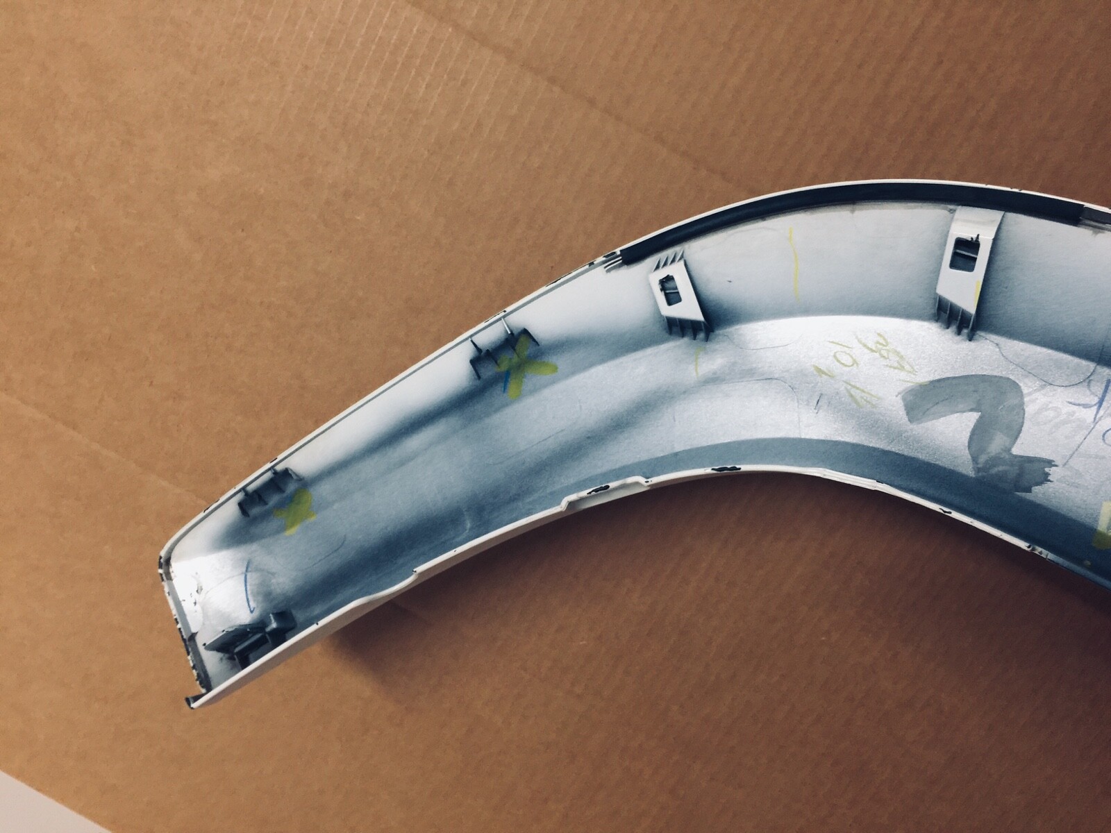 2016 2018 2019 2020 TOYOTA TACOMA FRONT RIGHT FENDER FLARE WHITE 75871 ...