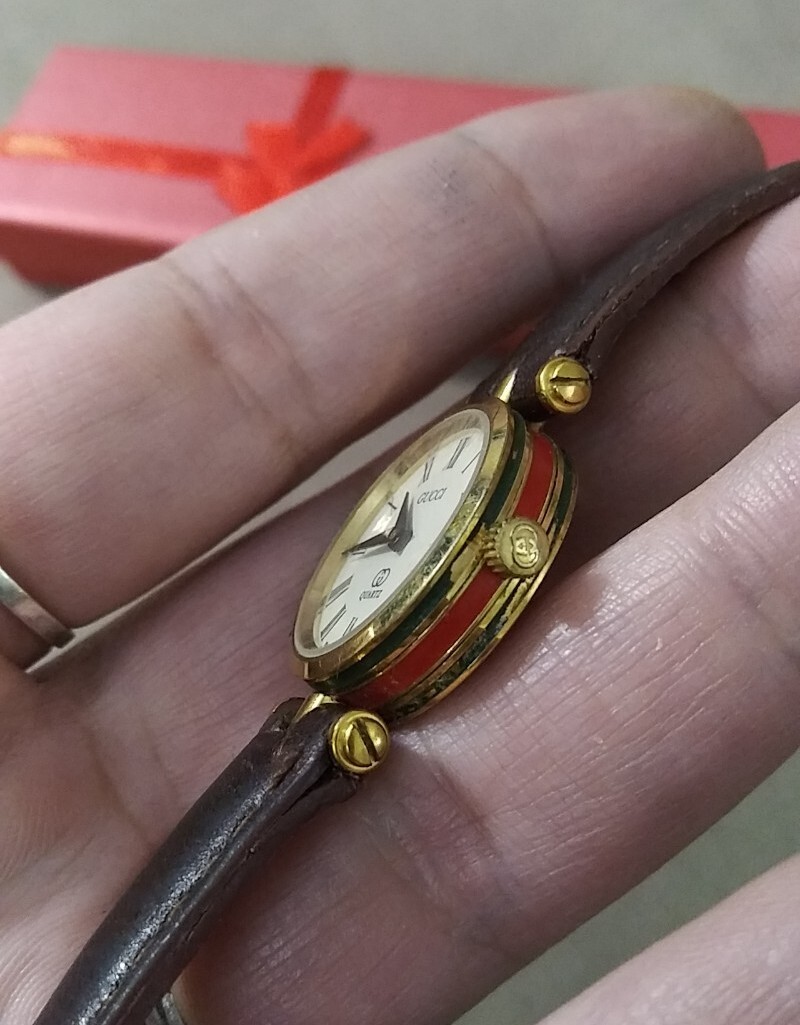 Gucci Stack Watch ~ Red Green Enamel Stacked Roman Numerals Dial ...