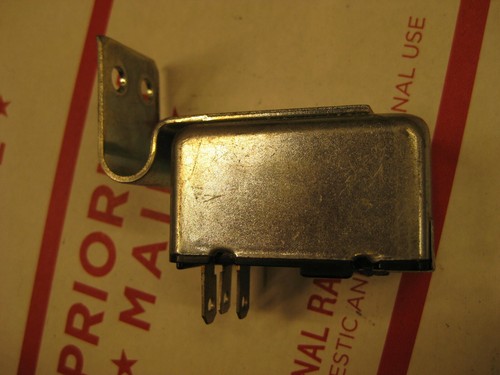NOS 1972-1979 Ford Lincoln power door lock/window relay D2SB-14677-AA ...