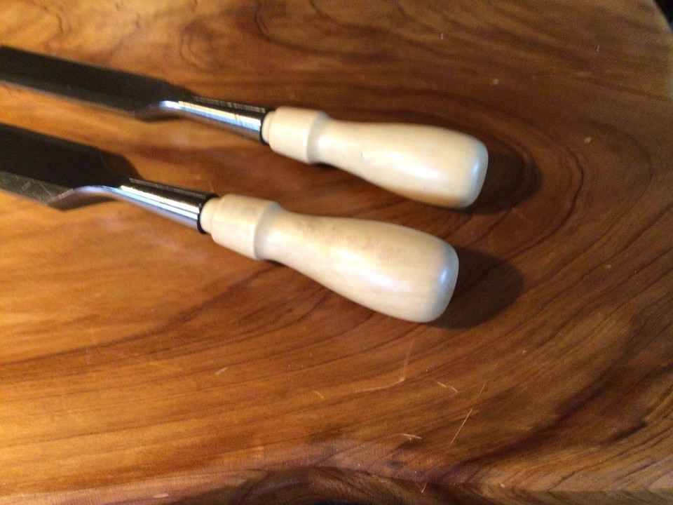 Stanley Sweetheart 750 socket bevel edge bench chisels 1 1/4 And 1 Inch ...